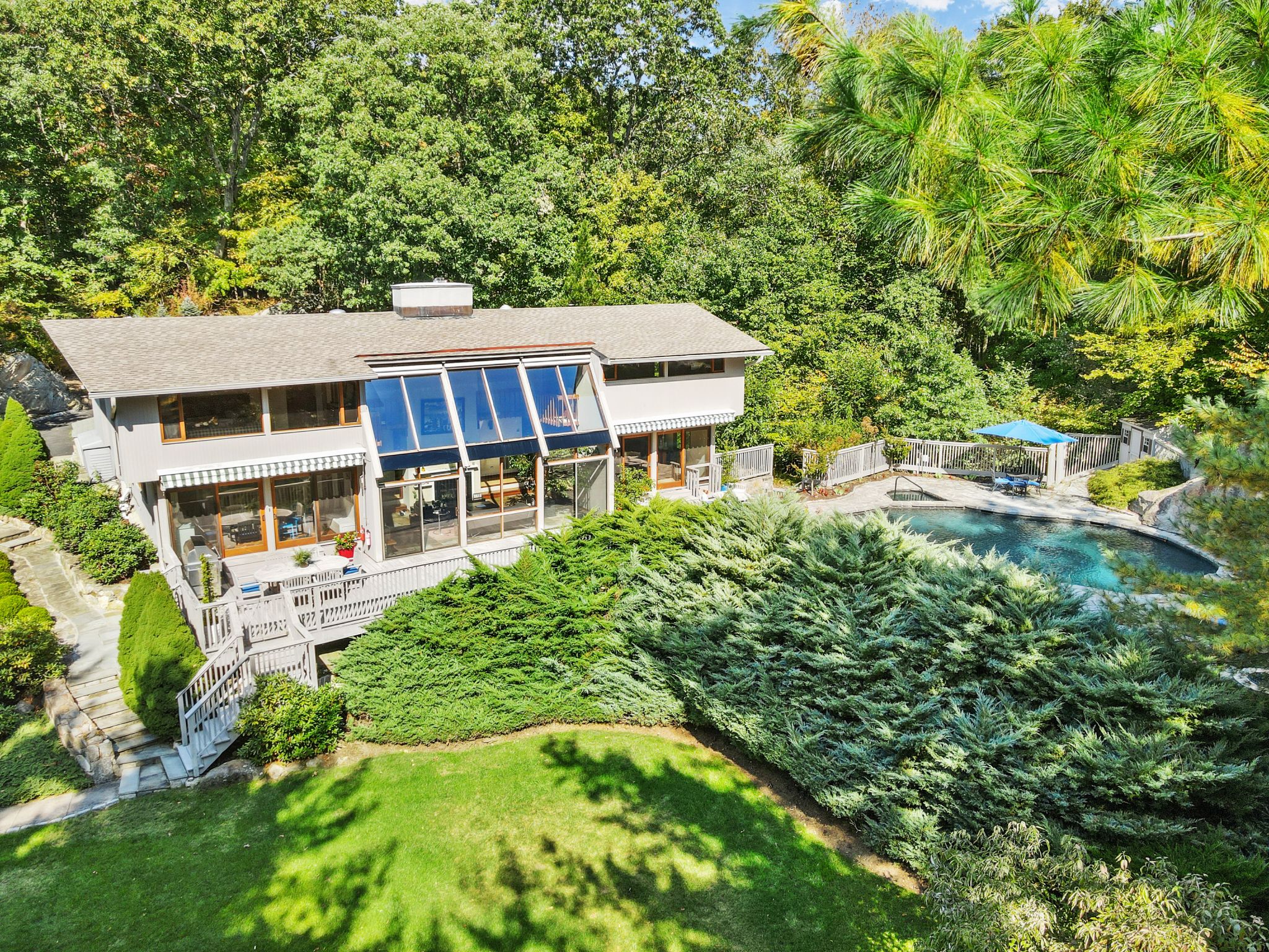 On the market: Contemporary house in Cos Cob with pool and spa