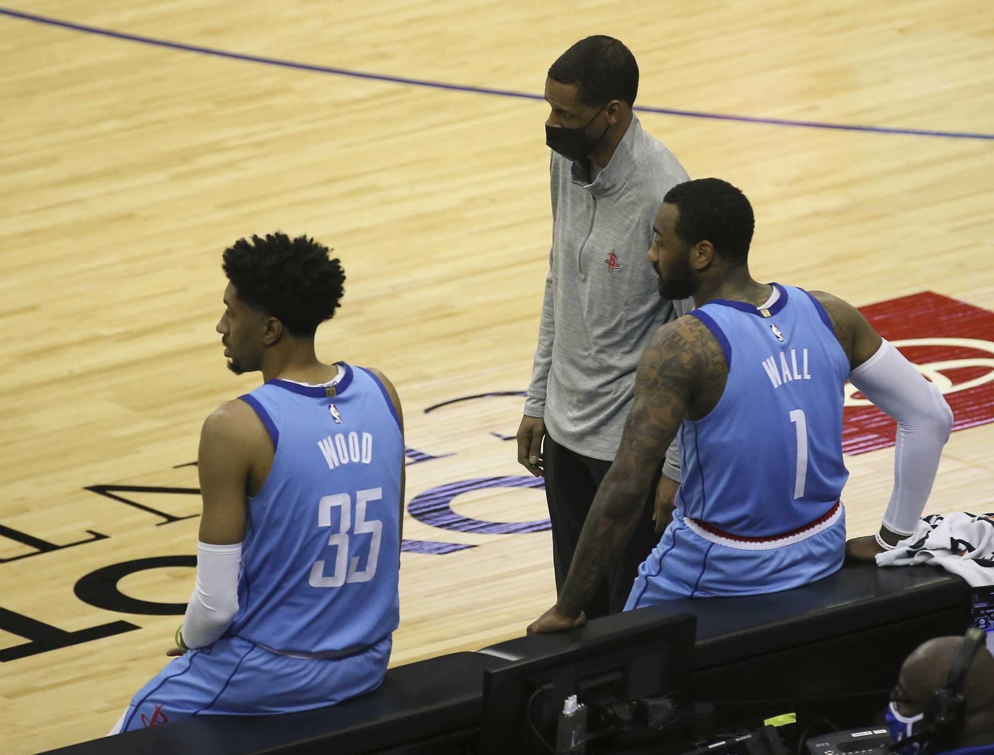 Rockets can’t escape weight of losing 19 in a row