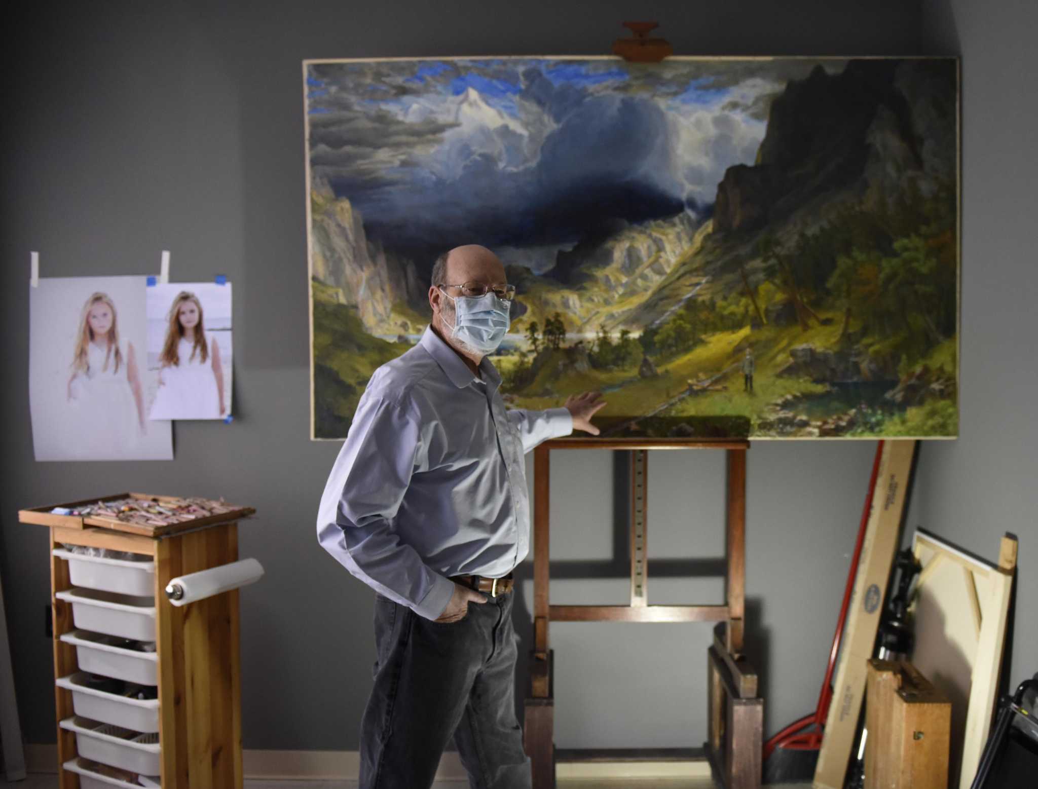 ‘I’m back home:’ Greenwich artist finds his own niche