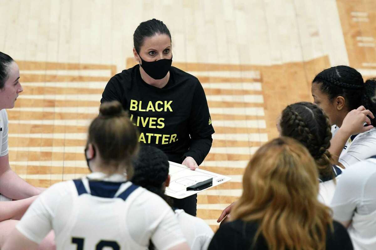 How CT Sun allowed Jen Rizzotti to keep Olympic coaching dream alive