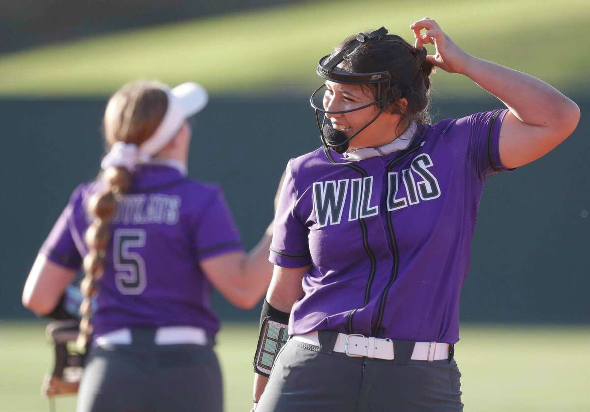 SOFTBALL: Willis opens district play with big win over The Woodlands