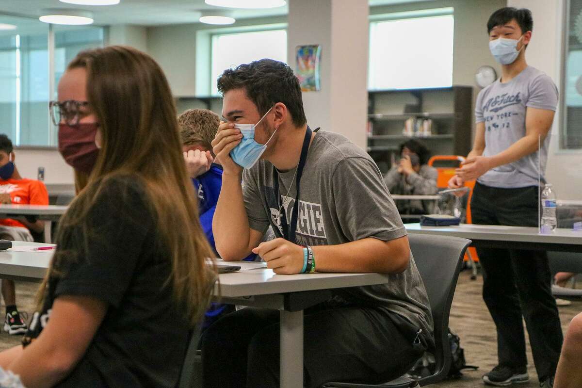 'Not the time to relax your guard': Memorial Hermann warns of COVID ...