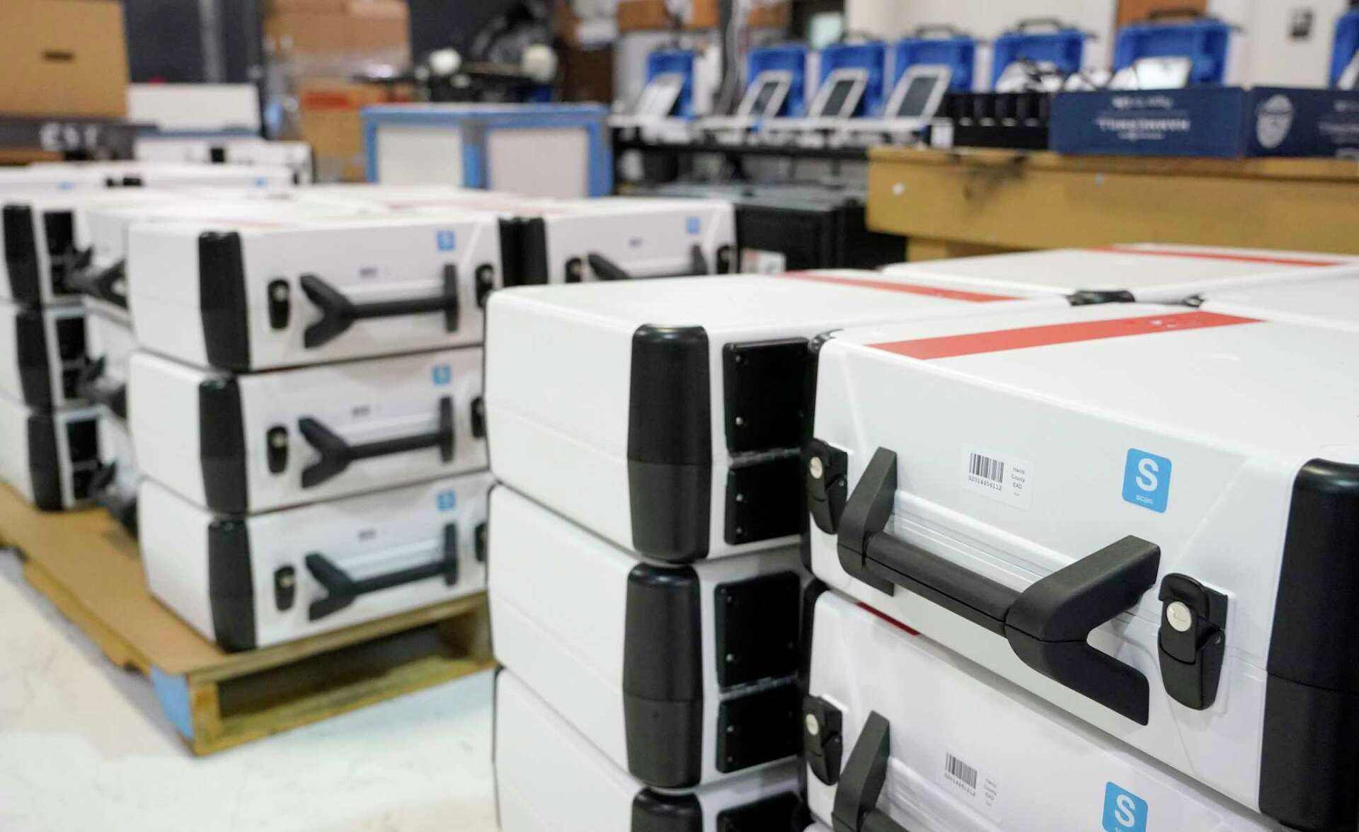 Ditching the wheel, Harris County unveils new voting machines with ...