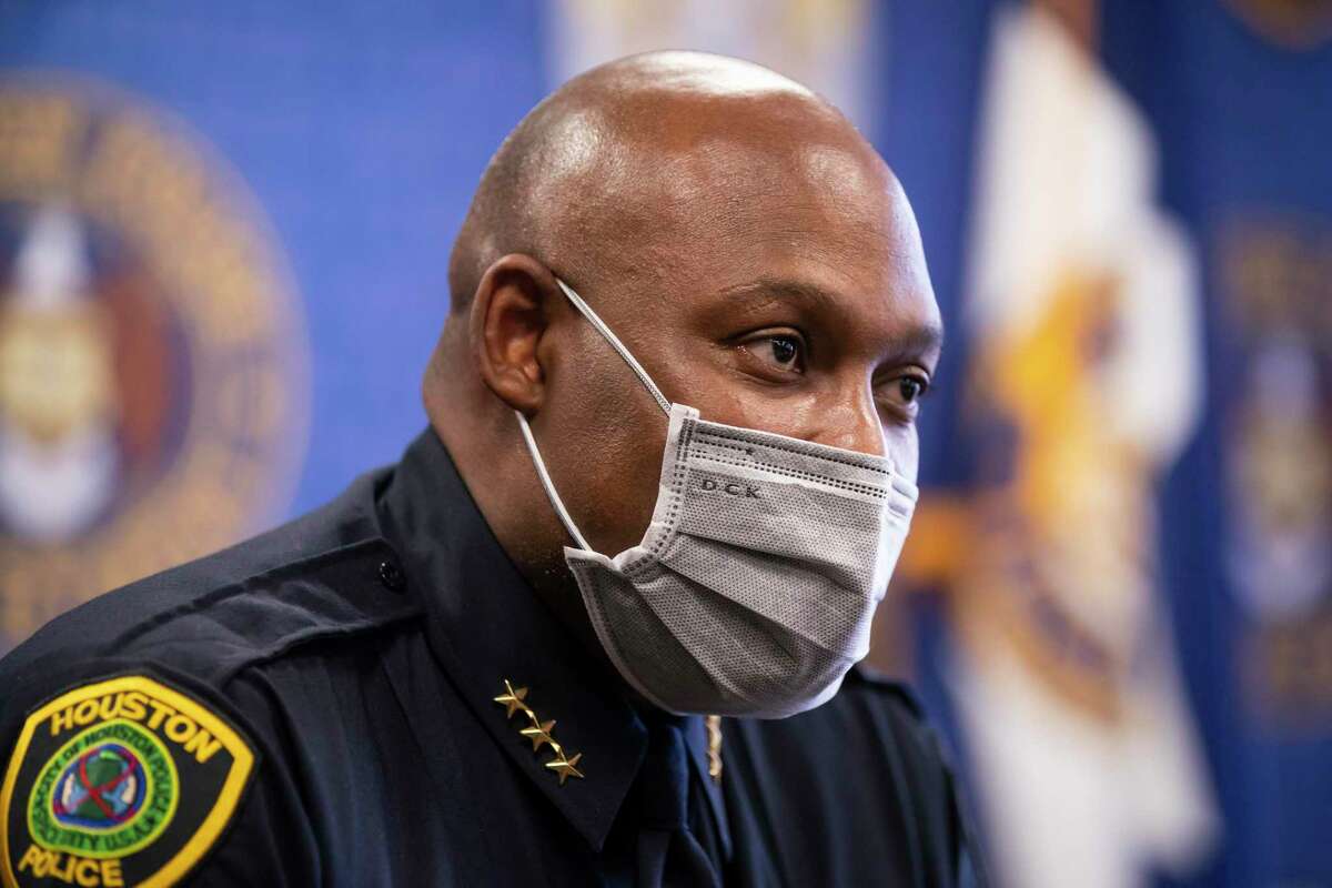 Q&A: New Houston Police Chief Finner talks plans for body cameras ...
