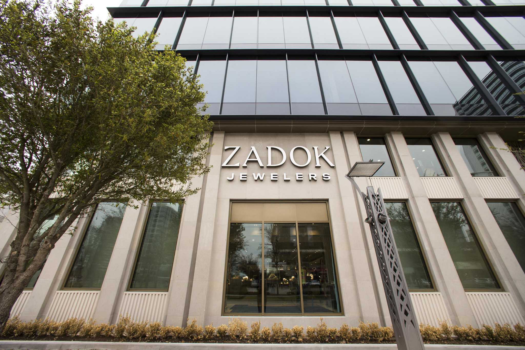 Zadok Jewelers readies new mixed-use retail center on Post Oak