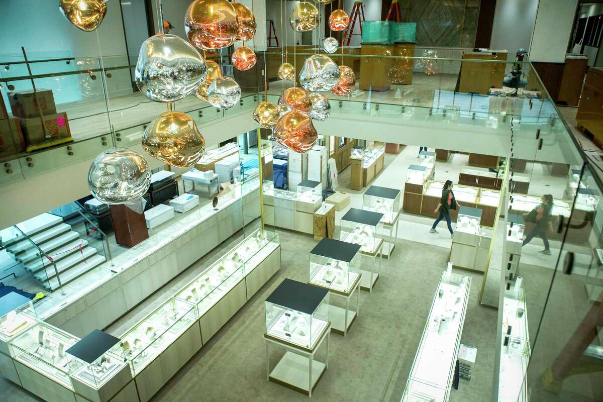 Zadok Jewelers readies new mixed-use retail center on Post Oak