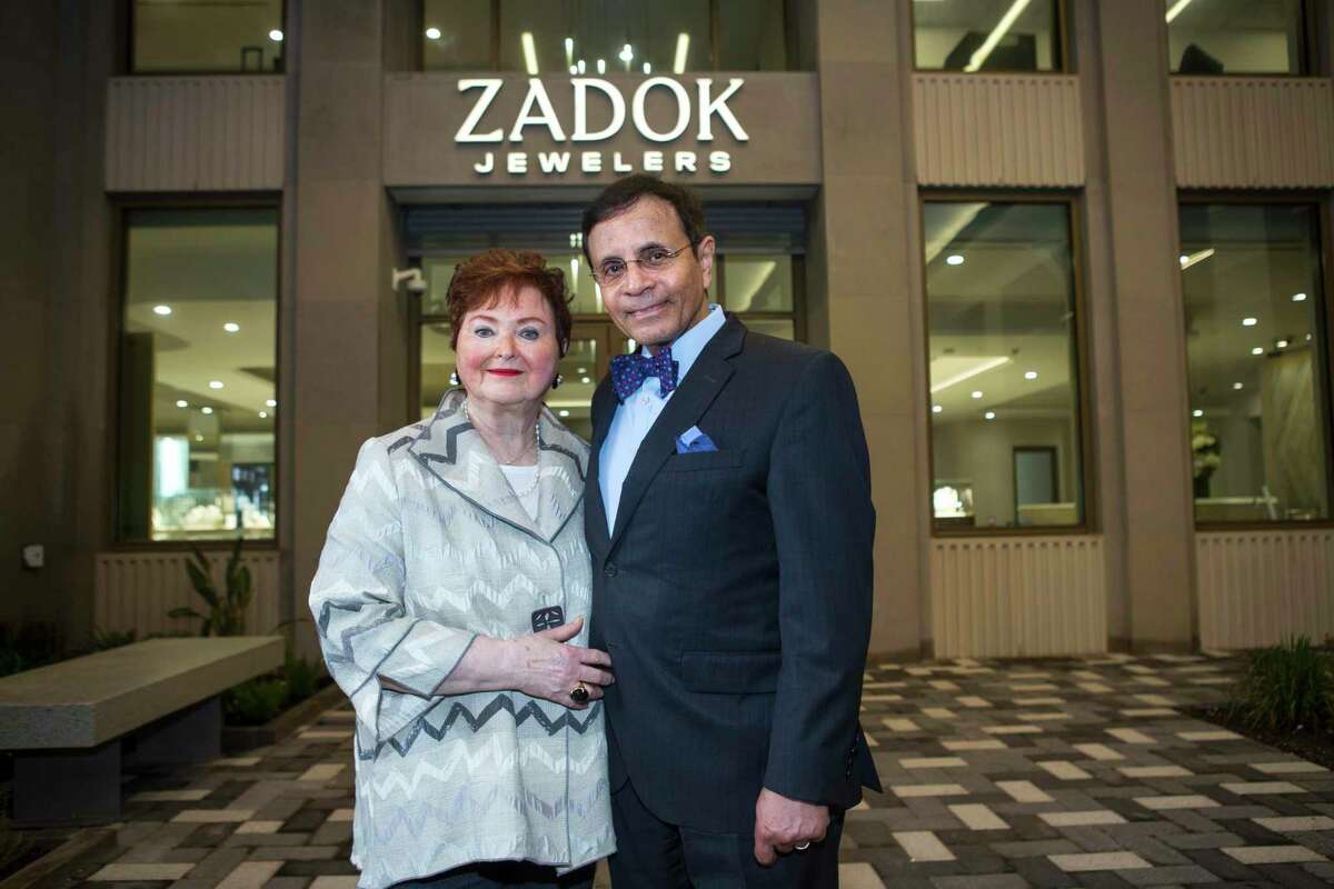 Zadok Jewelers readies new mixed-use retail center on Post Oak