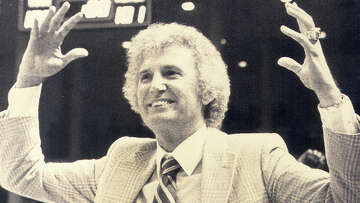 Former Spurs coach Stan Albeck dies at 89