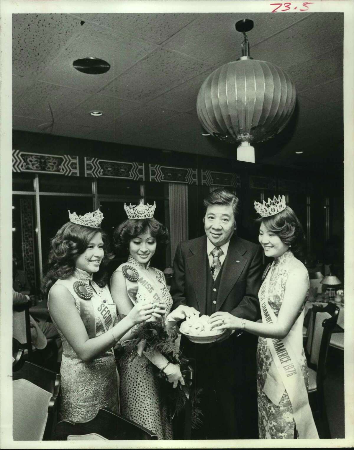 Miss Chinatown Houston pagent celebrates city's Chinese culture