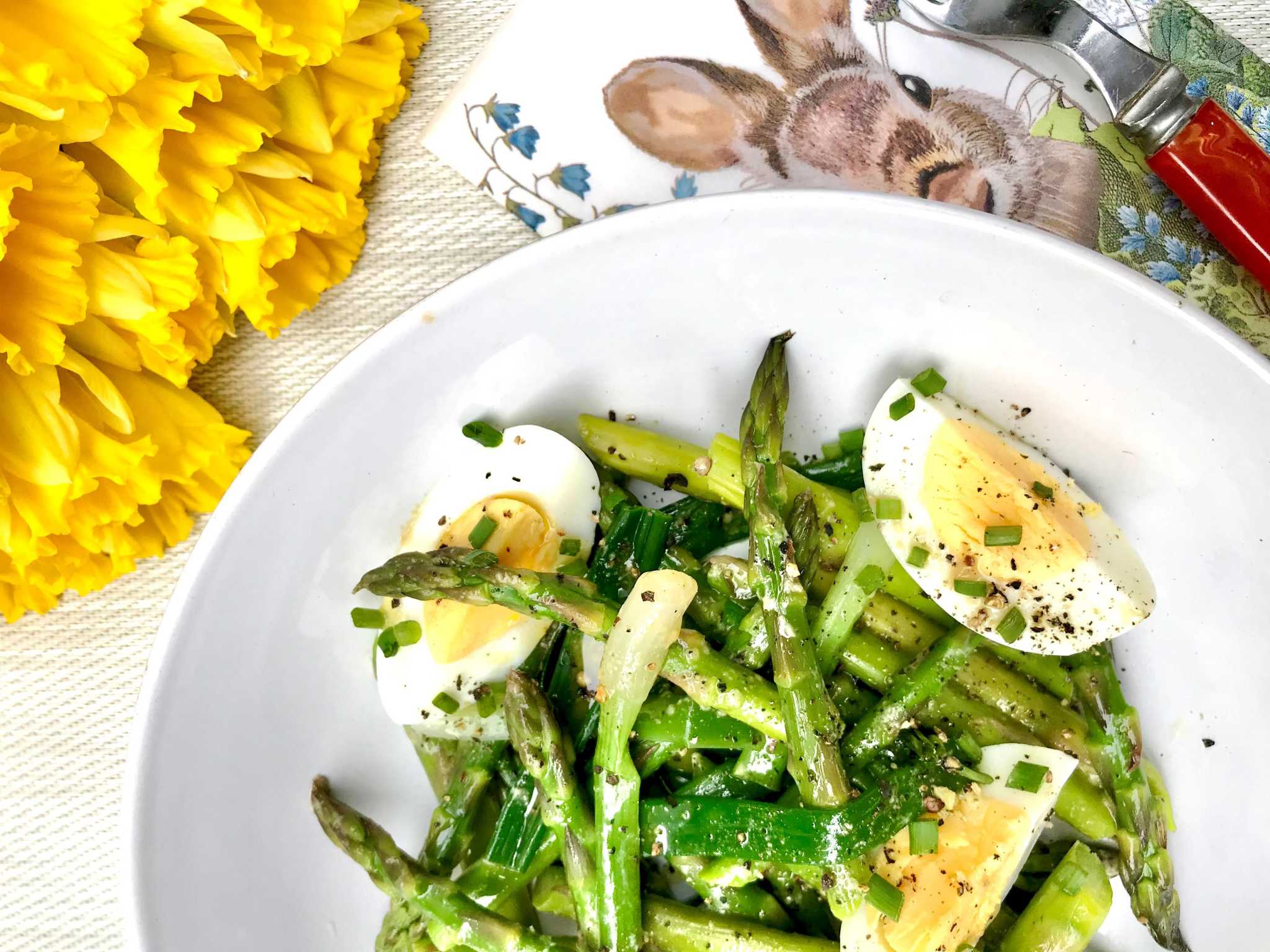 Recipe: Asparagus and Scallions Salad
