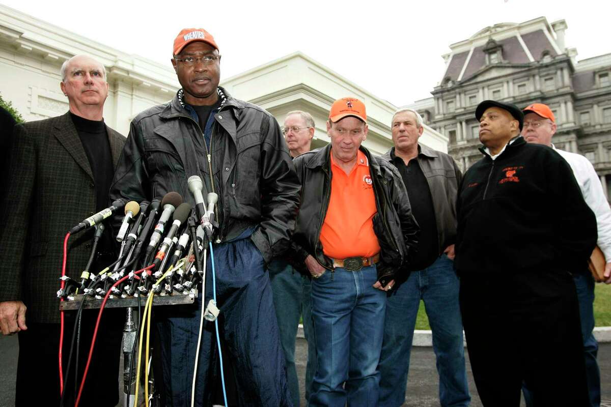 David Lattin says UH has what it takes to become second NCAA title team ...