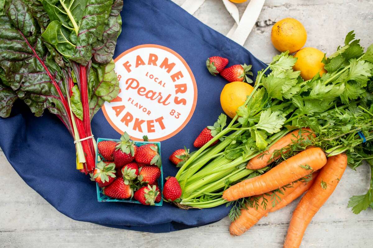 San Antonio farmers markets offer locally-grown produce