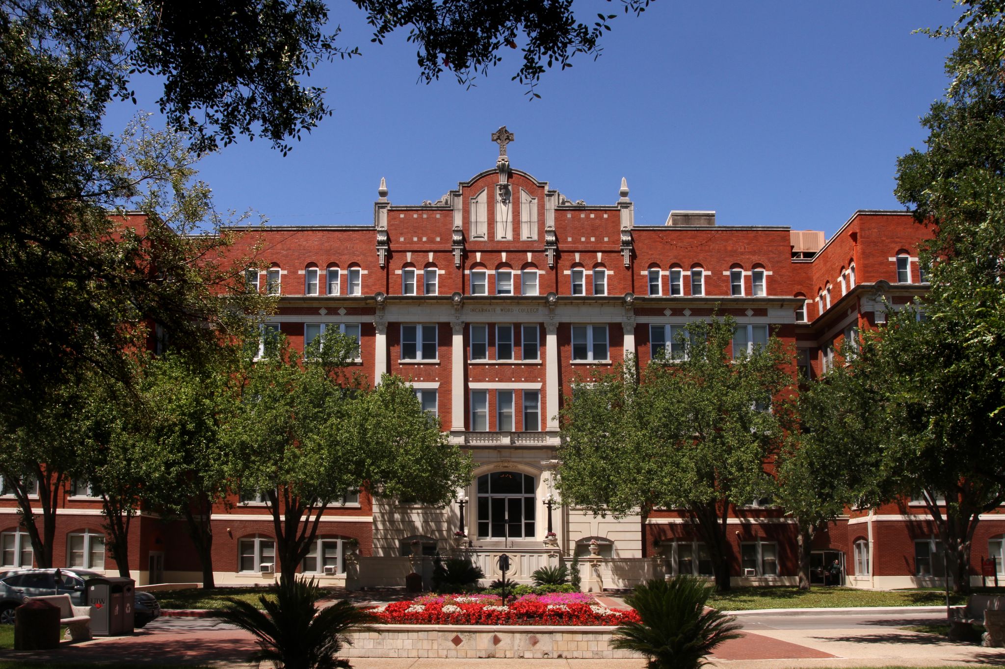 UIW, Texas A&M Commerce players brawl in postgame
