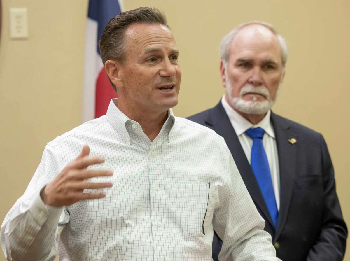 Doreen: County Judge, mayor show kindness toward migrants is possible