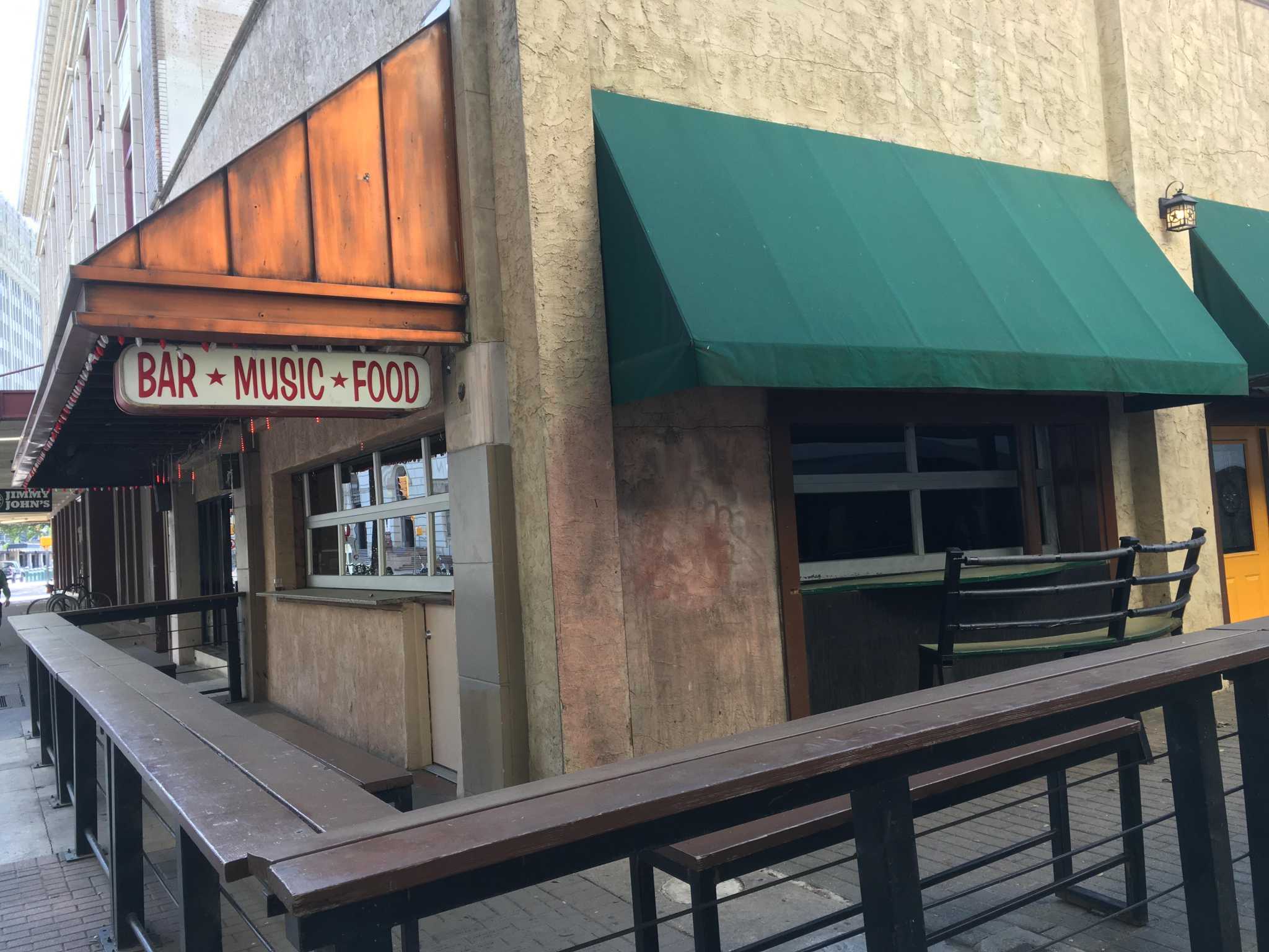 Moses Rose's Hideout owner seeks Mexican memorial near Alamo