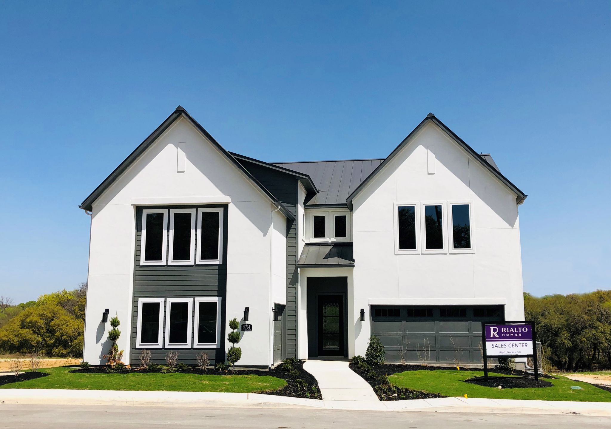 Rialto Homes | Creekside Court