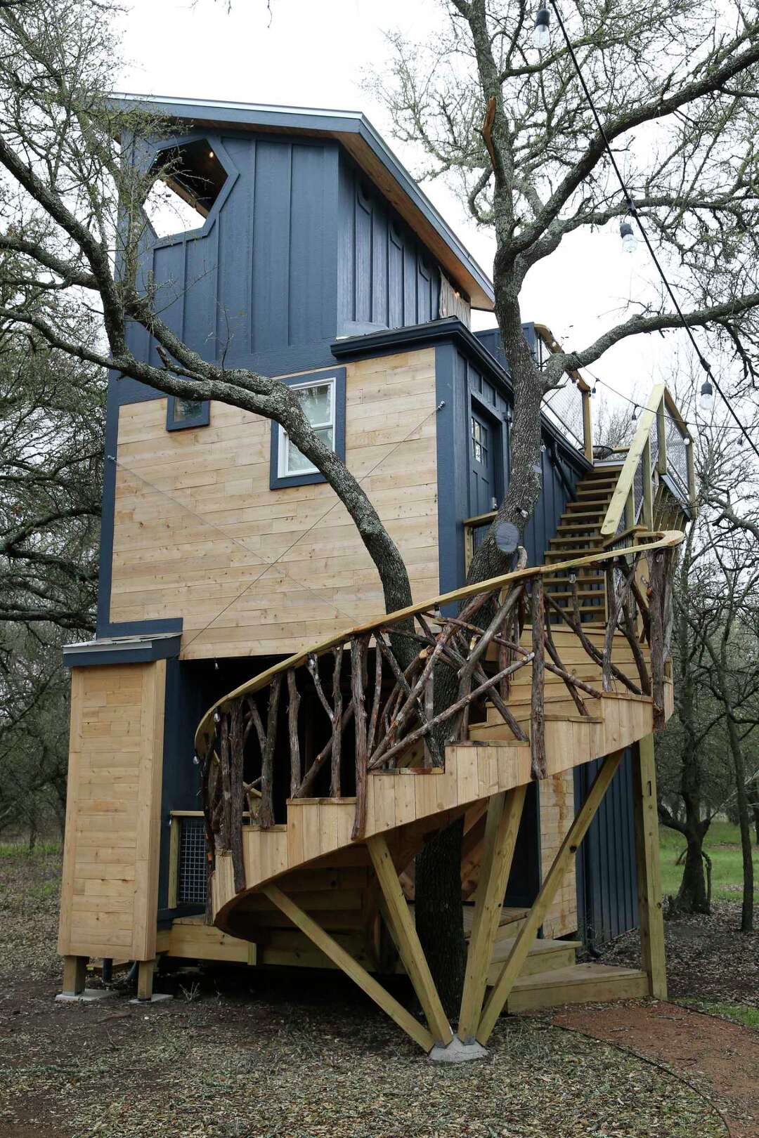The six coolest, most unique Airbnb rentals, trailers, rooms and ...