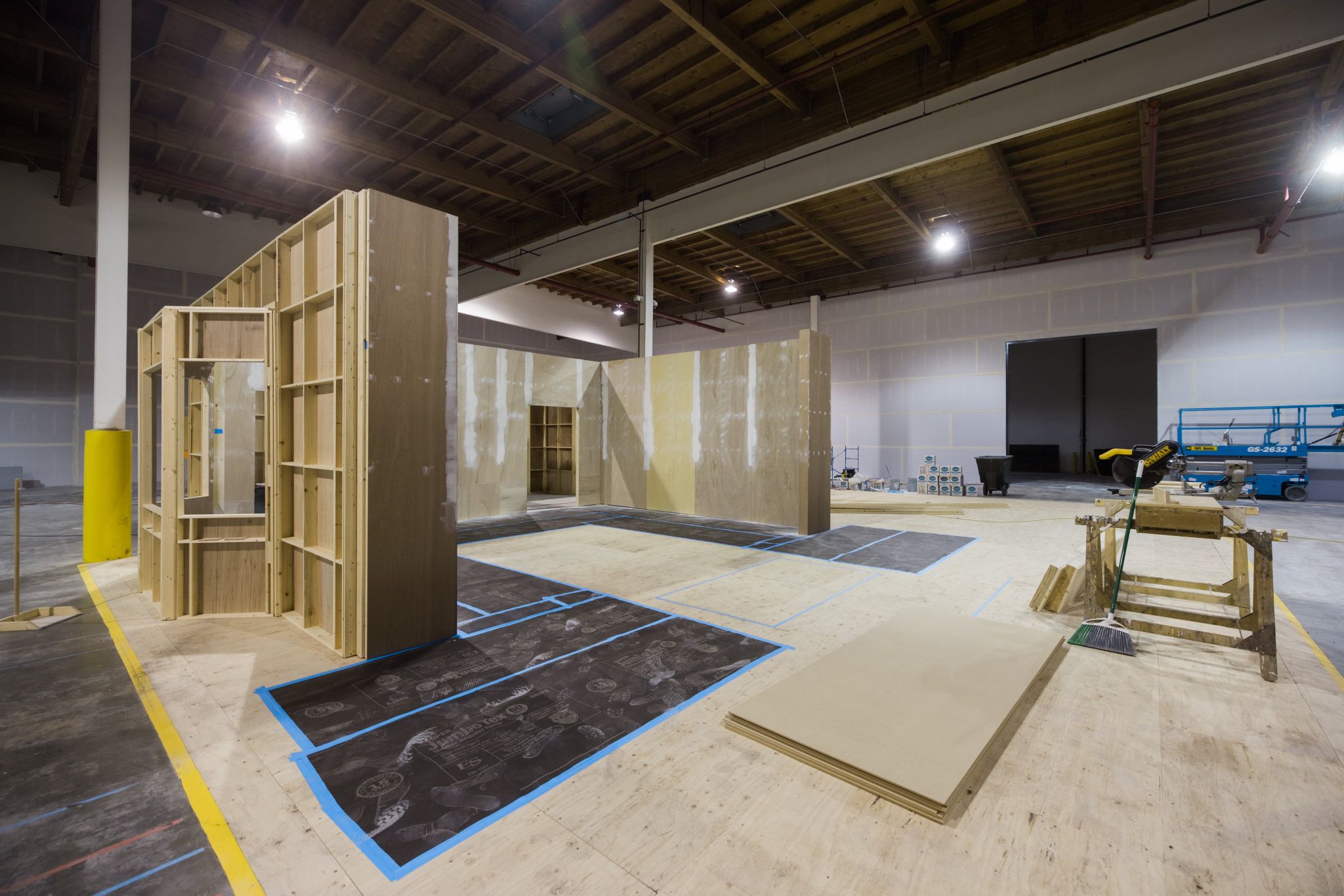 King County opens new film studio on Harbor Island to bring industry ...