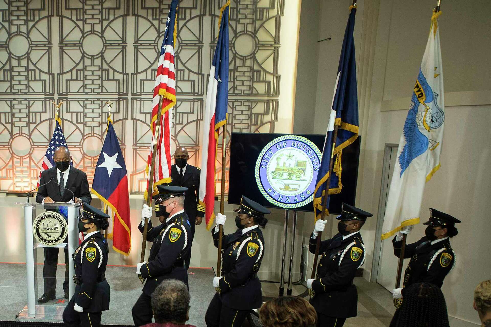 Troy Finner sworn in as Houston Police Department's new chief