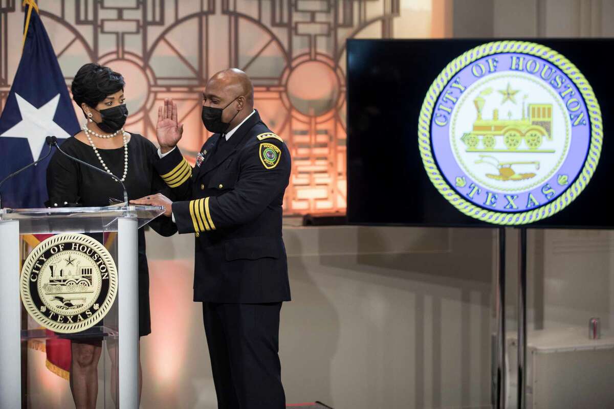 Troy Finner sworn in as Houston Police Department's new chief