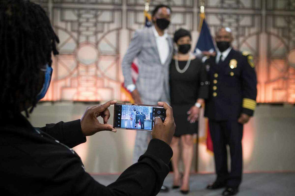 Troy Finner sworn in as Houston Police Department's new chief