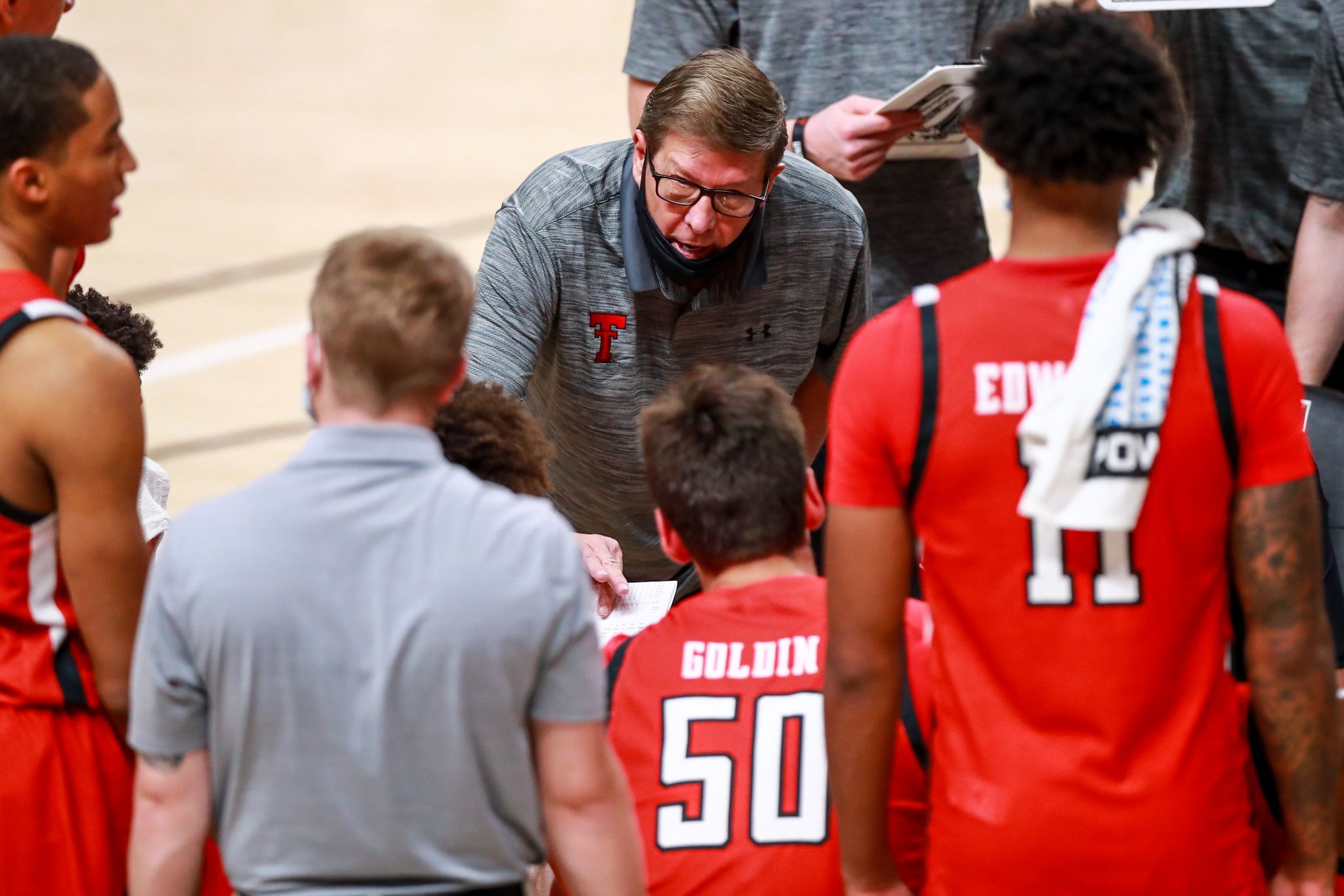 Former WBU coach Adams to lead Red Raiders