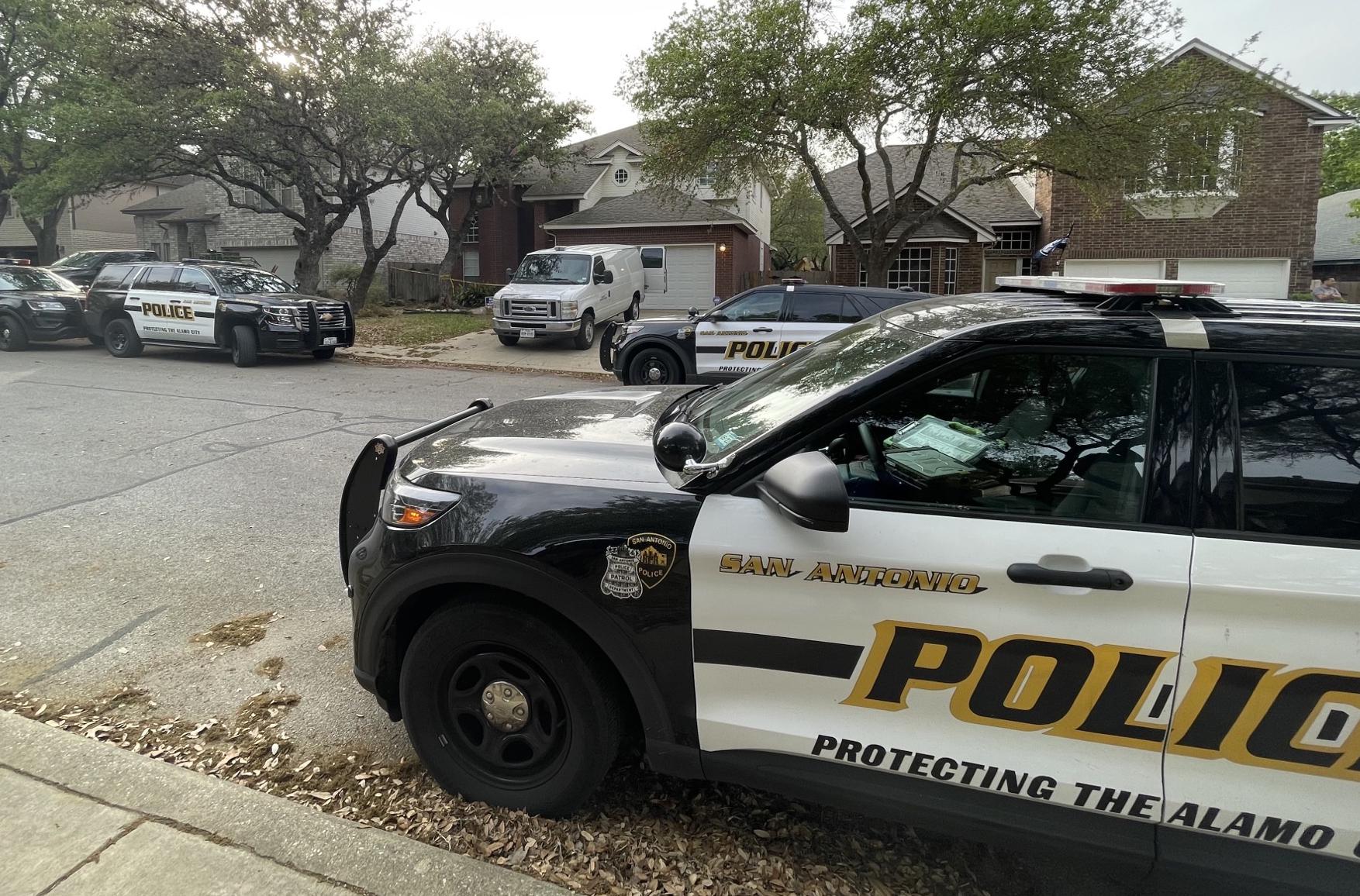 Man, woman found dead at North Side home