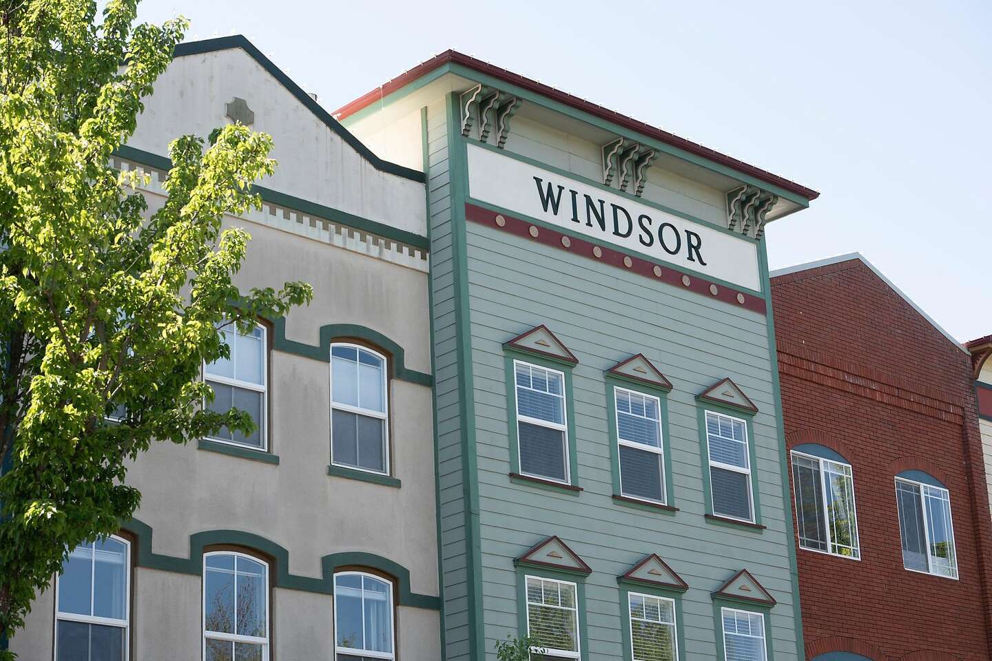 What to know about Windsor Mayor Dominic Foppoli, who is accused of ...