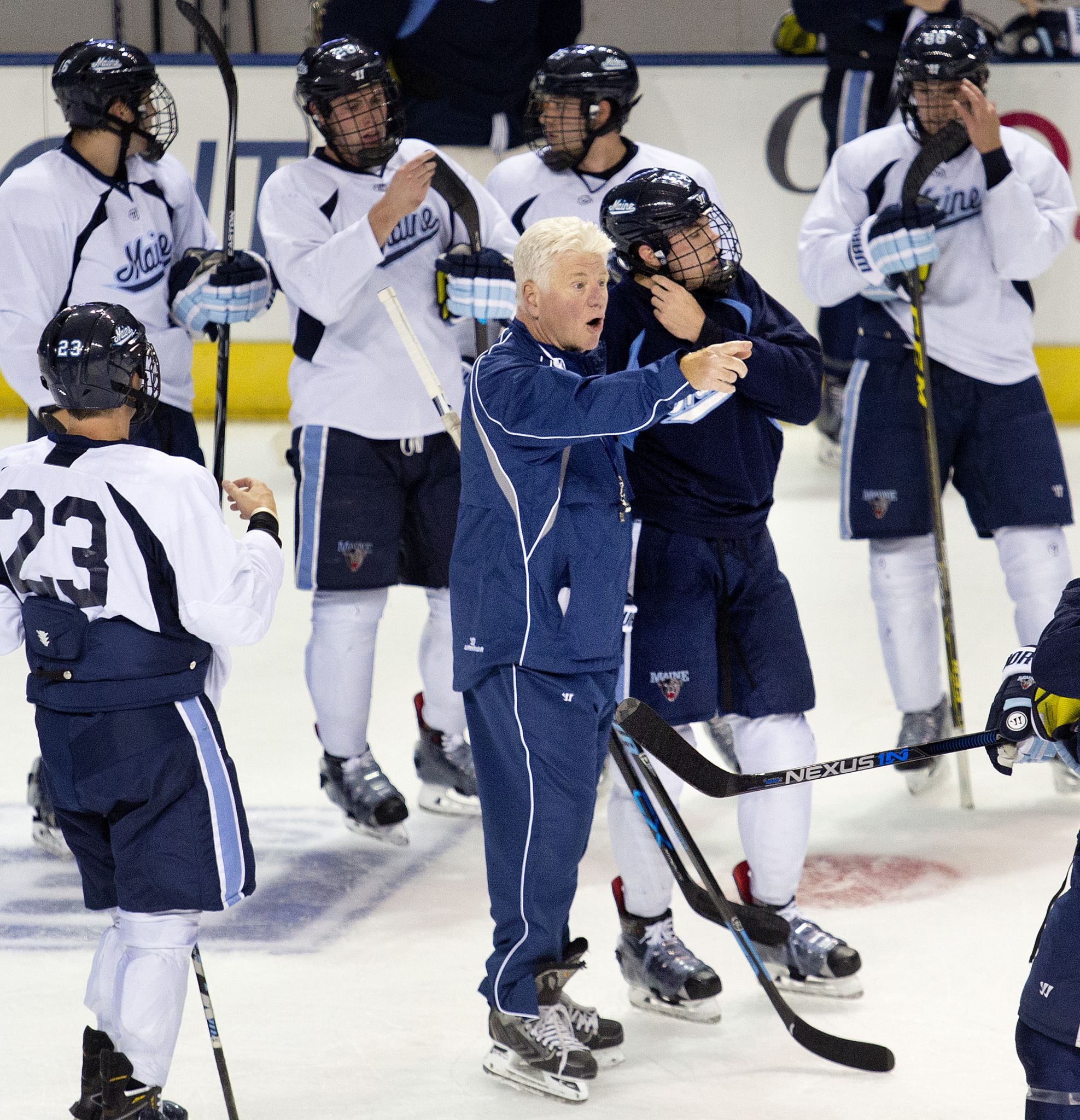 Former River Rats coach dies while playing golf
