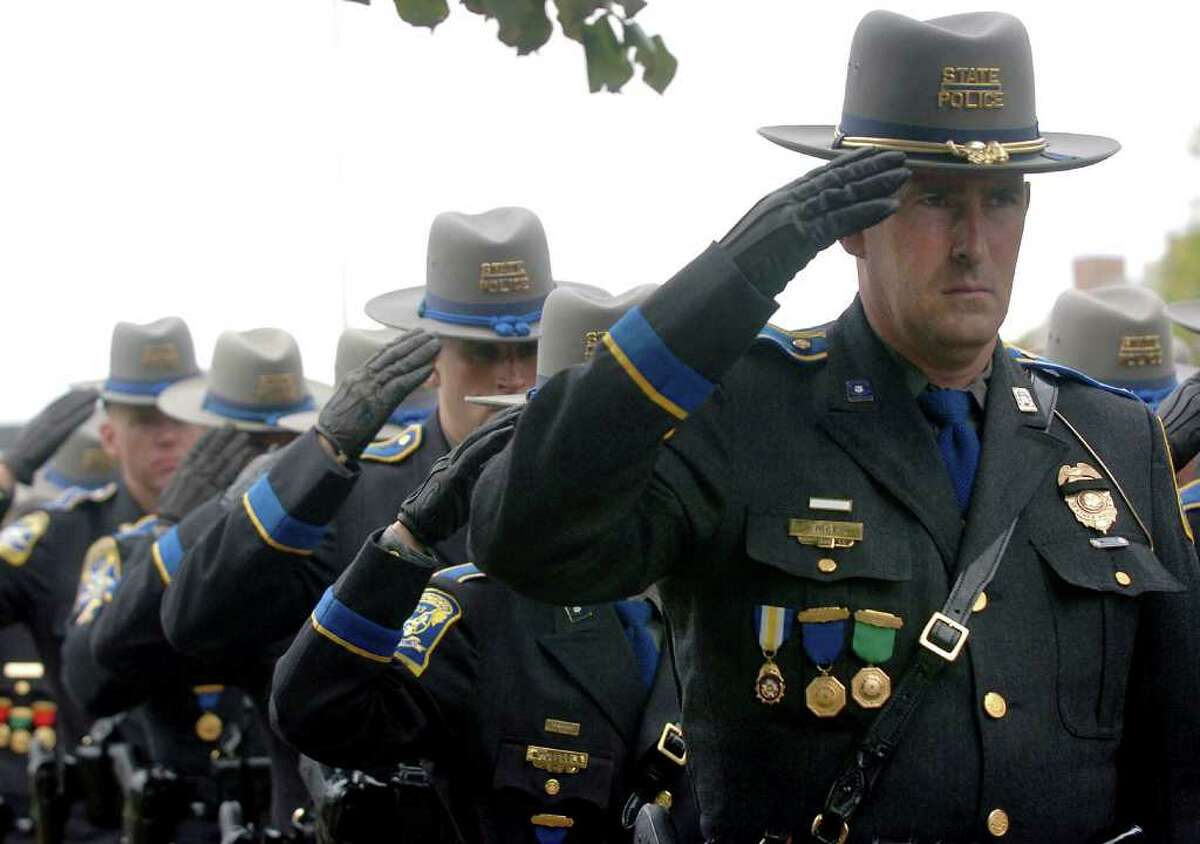 Conn. trooper killed in crash being laid to rest