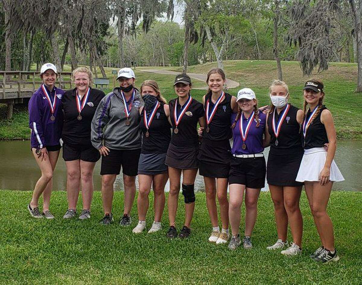 Fulshear, Foster golfers advance to regional tournament