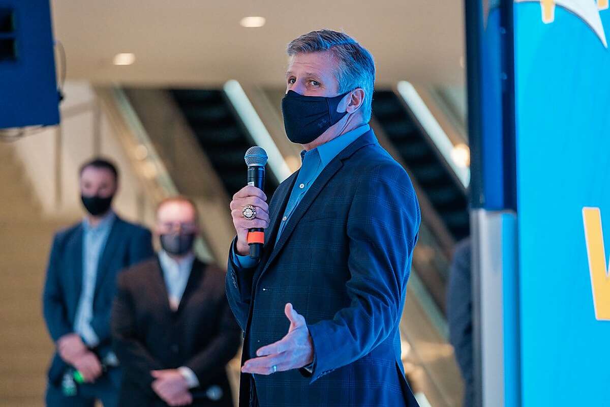 Rick Welts preserved Warriors NBA-elite status through COVID’s challenges