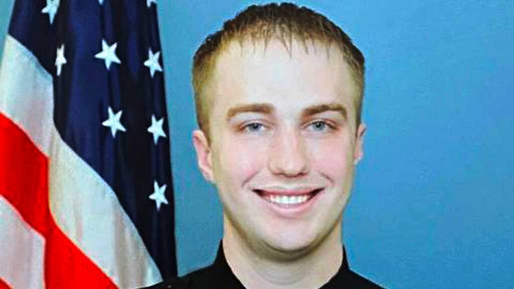 Officer who shot Jacob Blake returns to duty, under 2nd gun investigation