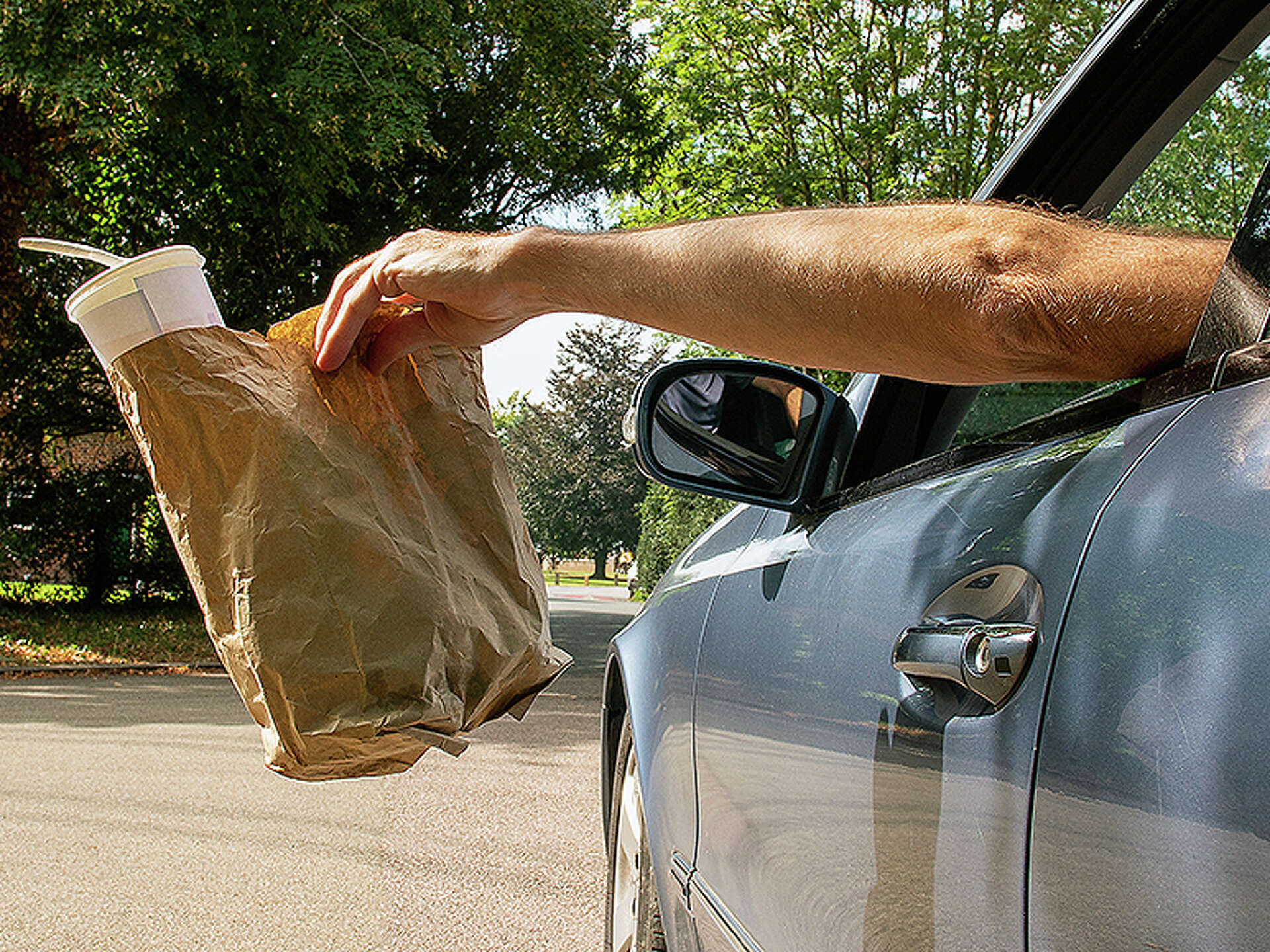 Littering’s not-so-hidden cost: $6 million a year in Illinois