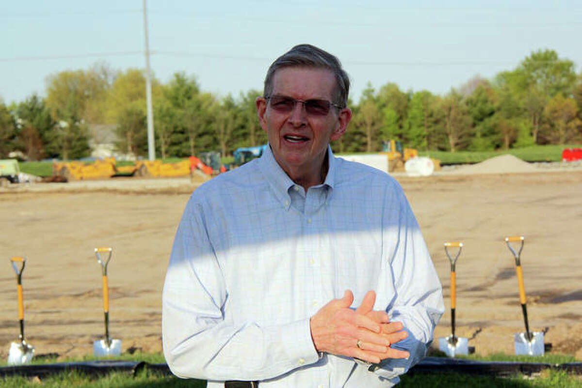 Edwardsville residents share heart-warming stories in 2023