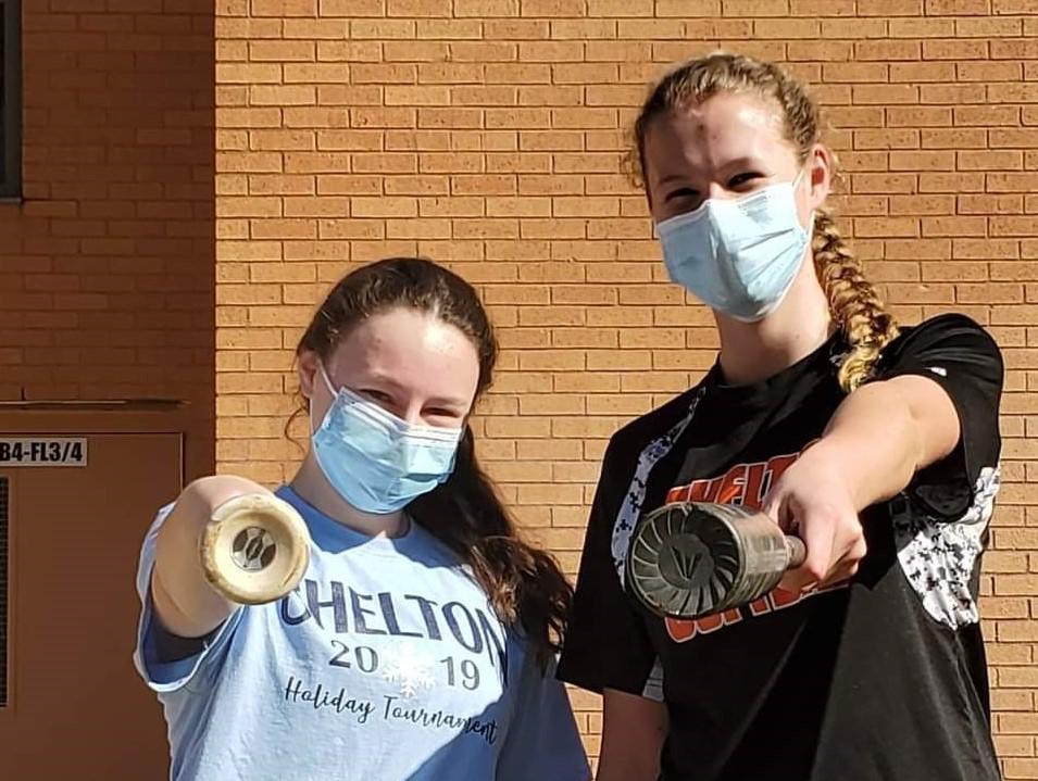 Lindsay Wheeler returns to coach Shelton softball