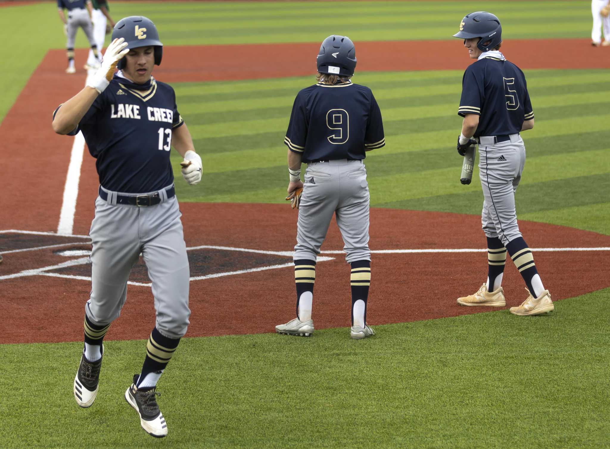 BASEBALL ROUNDUP: Lake Creek, The Woodlands clinch playoff spots
