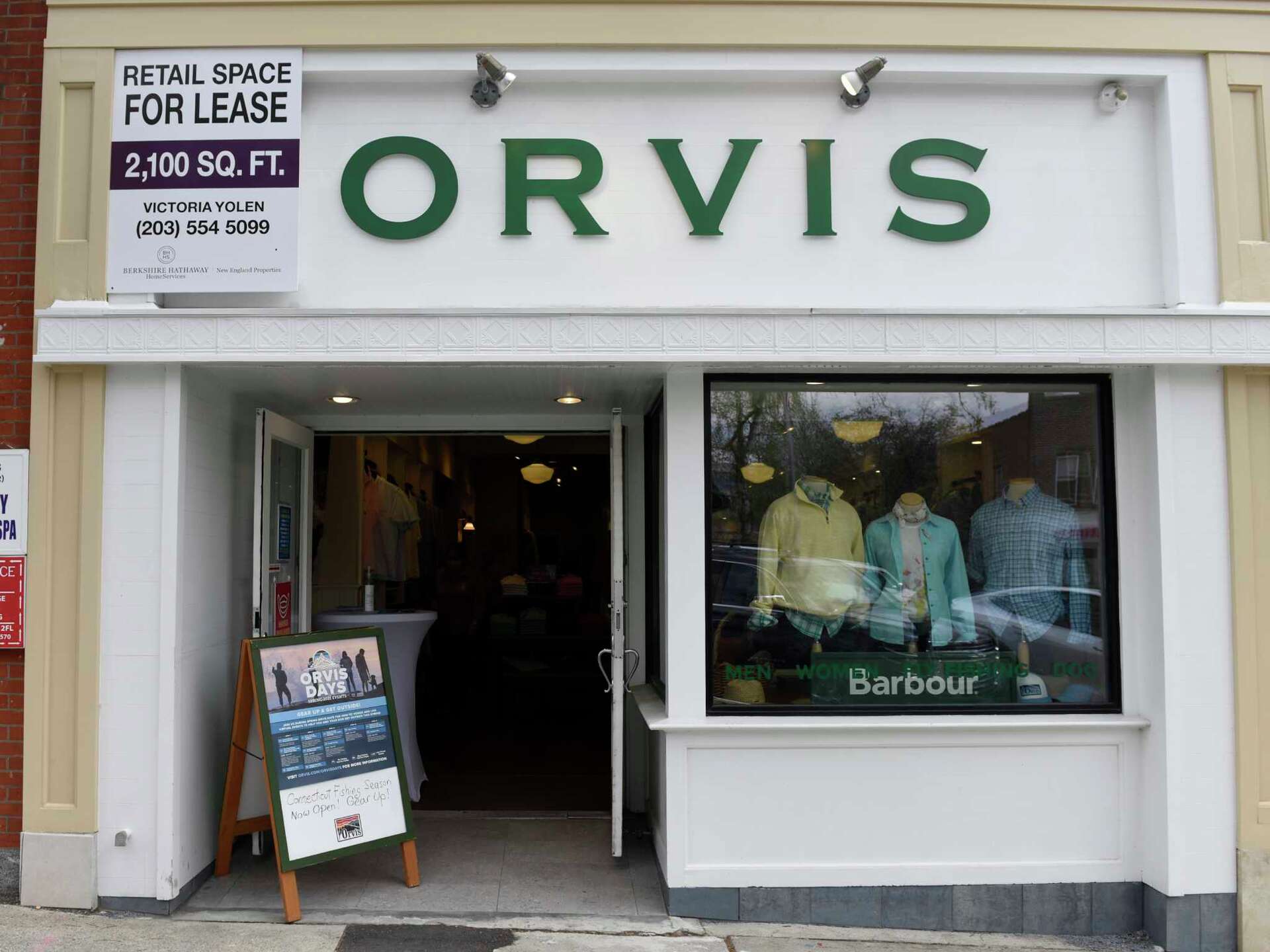 Fly‑fishing giant Orvis to shut 36 locations by 2026, citing tariffs