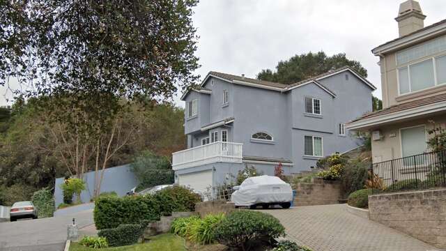 Mark Zuckerberg's old Bay Area pad is up for rent, but it's not cheap