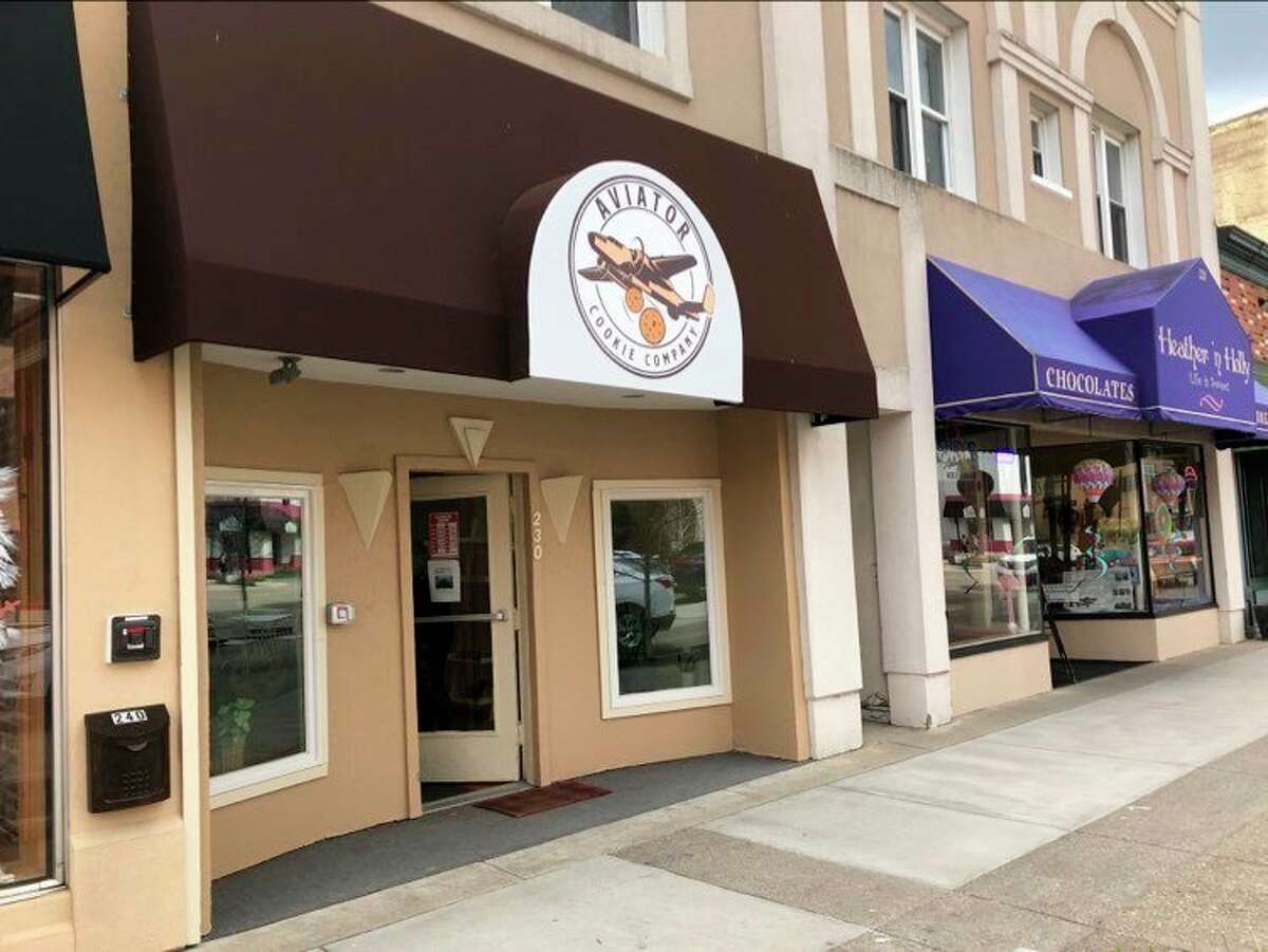Out to Lunch with Tori: Aviator Cookie Company
