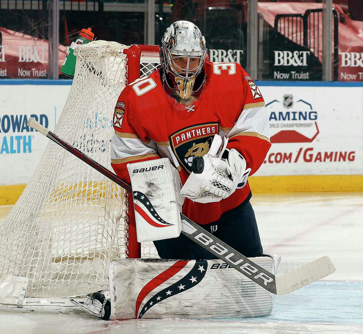 Darien’s Spencer Knight spectacular in NHL debut for Florida Panthers
