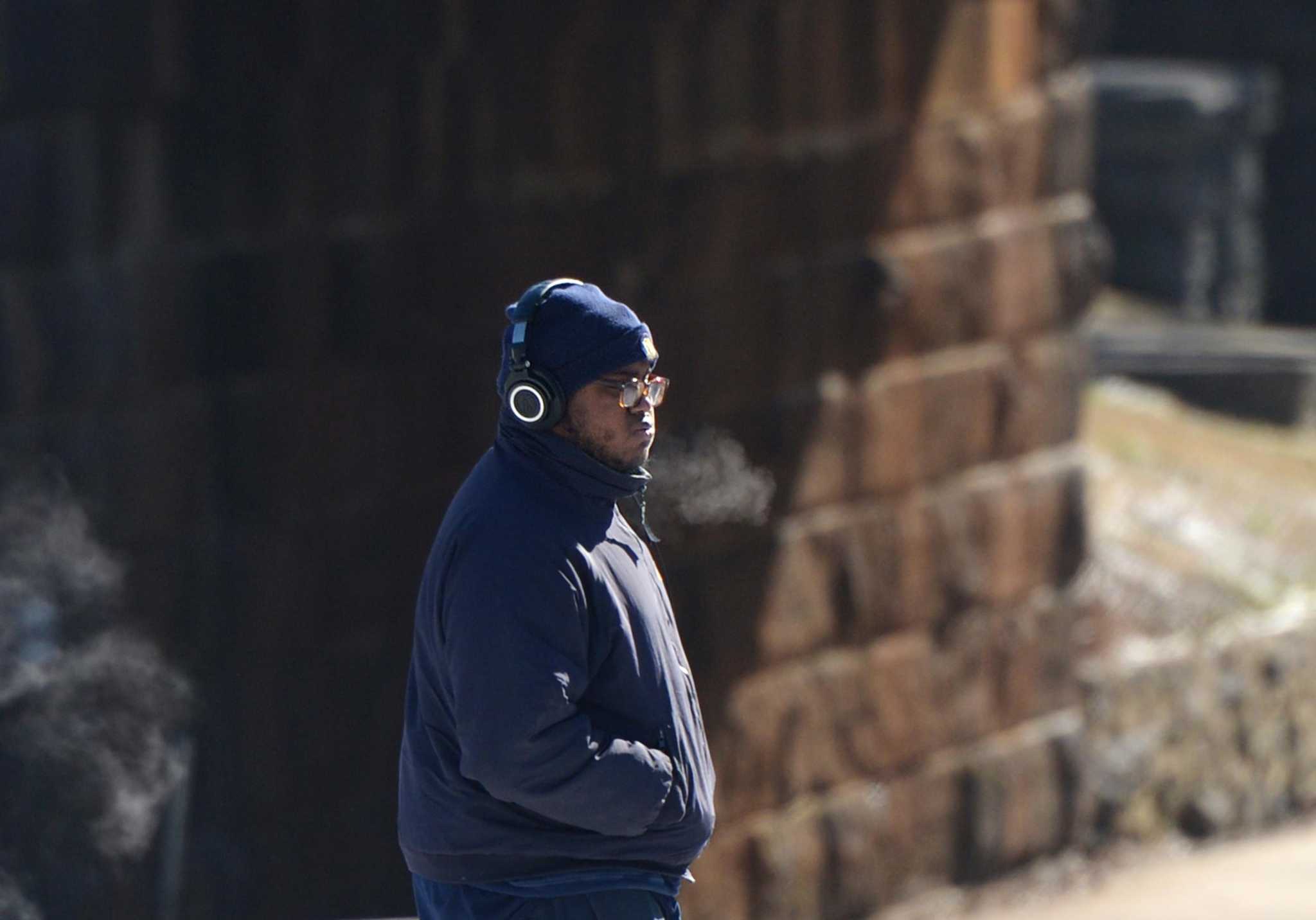 NWS: Winds elevate fire risk high in CT, some areas could see flurries