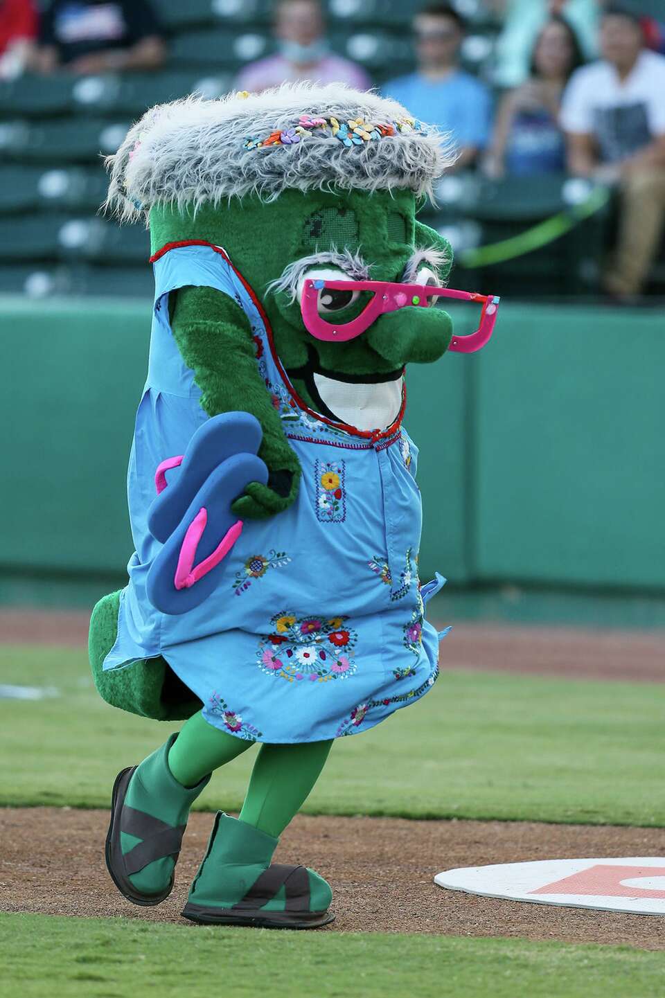 The chancla has become a venerated symbol of Mexican American culture ...