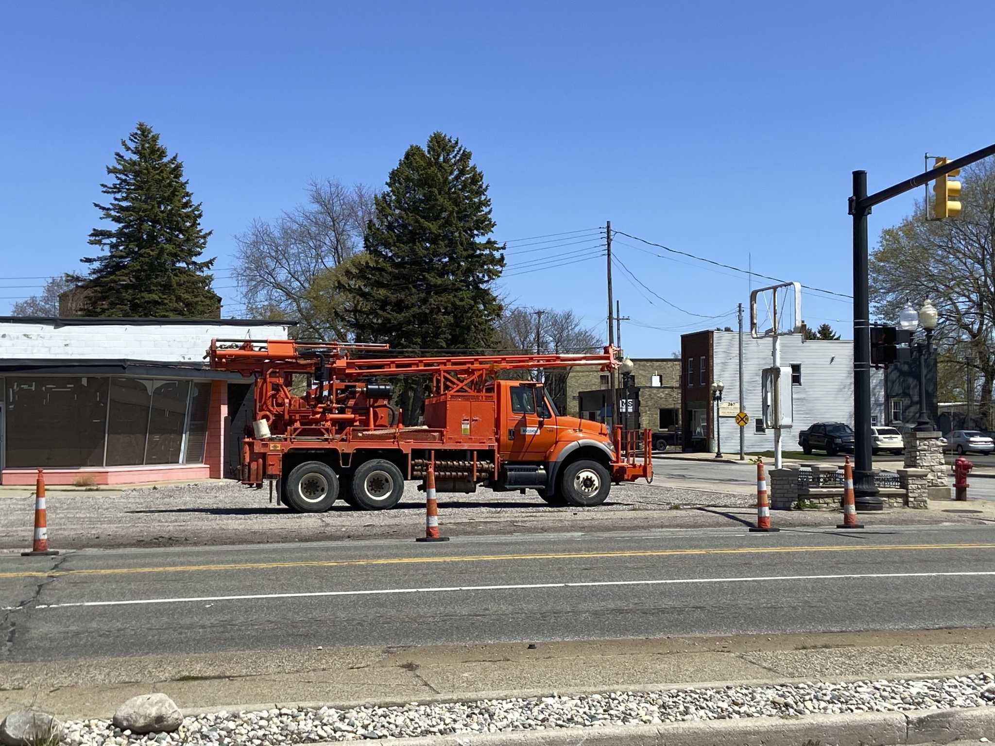 Single lane closure on US-31 bridge starts Monday