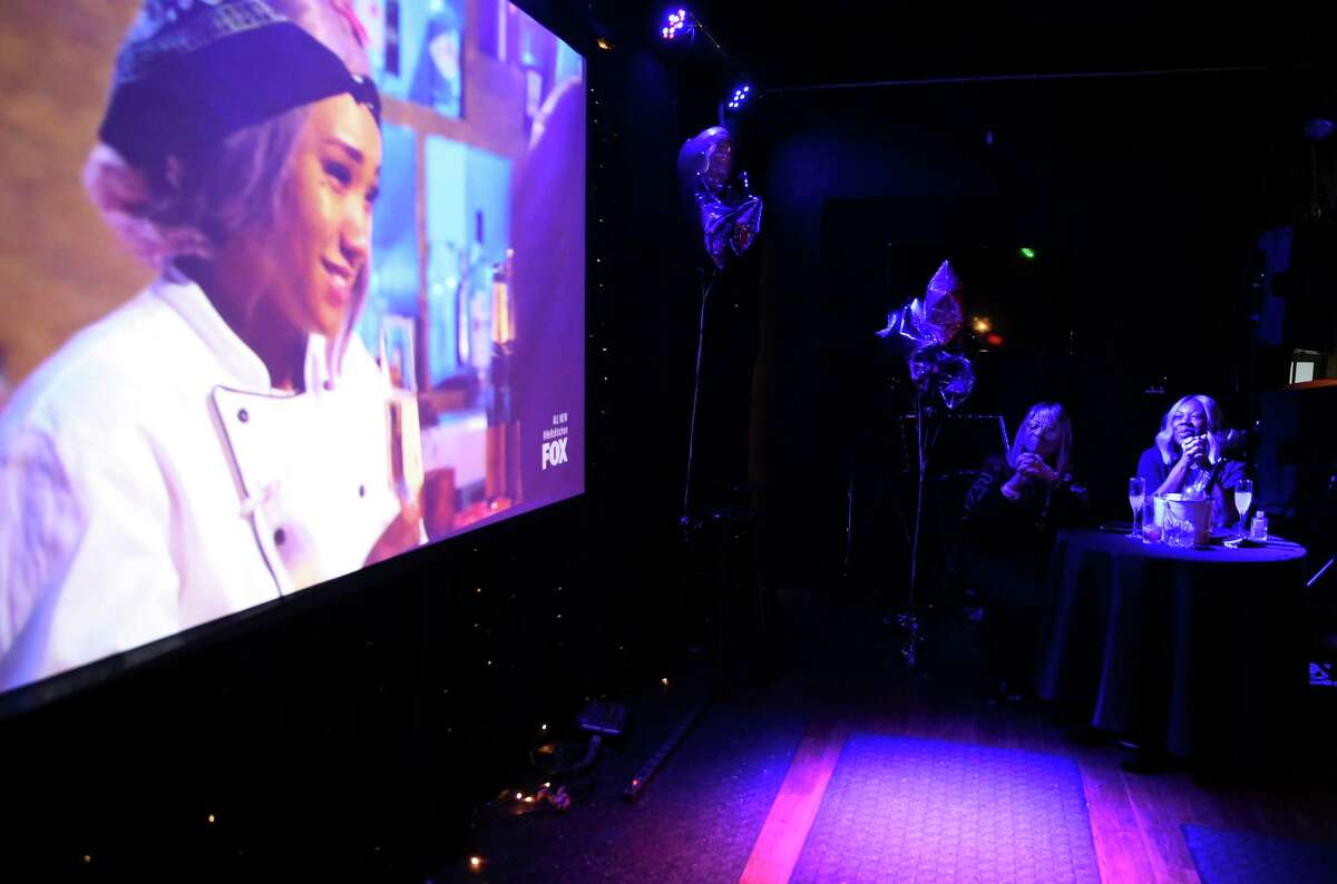 In the ‘Hell’s Kitchen’ finale, San Antonio chef Mary Lou Davis came in ...