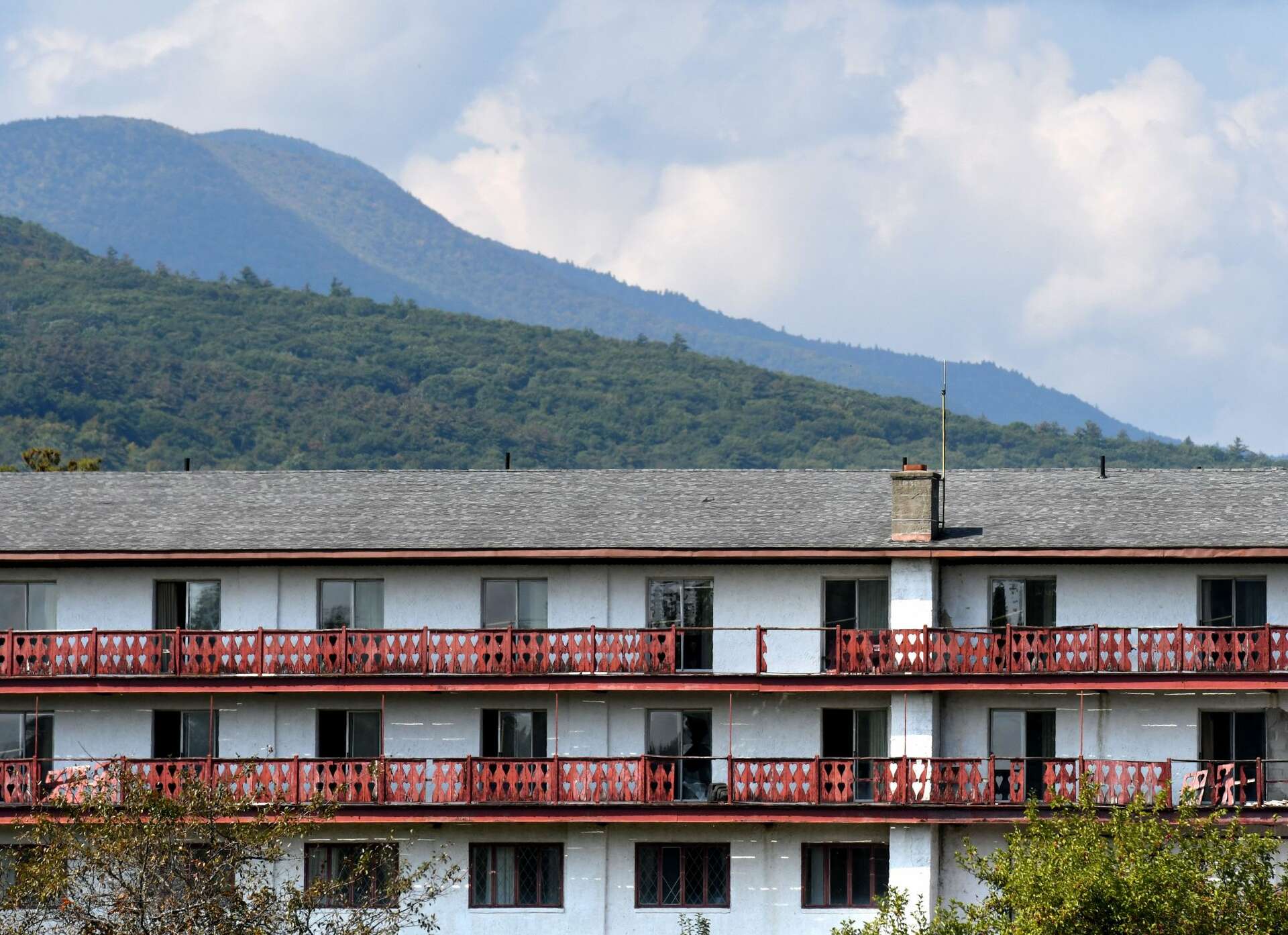 Historic but closed Friar Tuck Inn is scene of war games, illicit ...