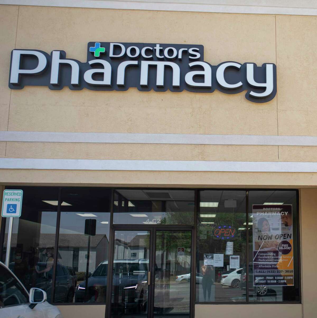 Doctor’s Pharmacy provides low cost medication, works with clients needs