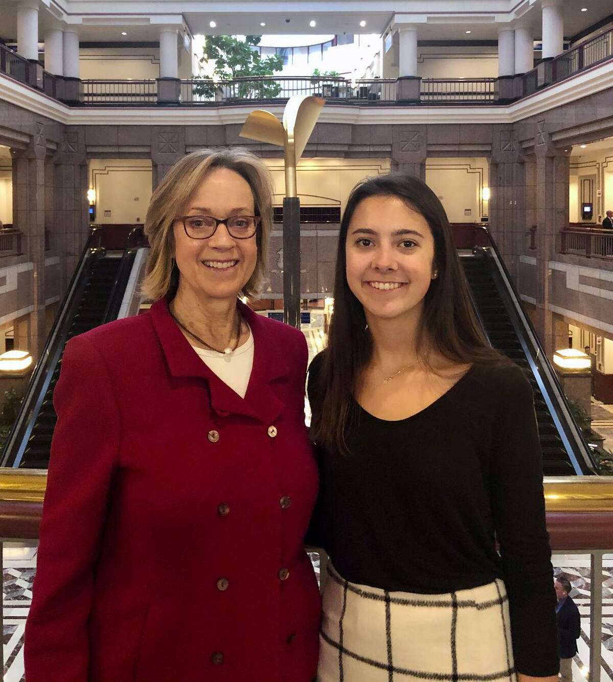 Jeff Jacobs: Following dog attack, Darien’s Emily Wiley aims to help ...