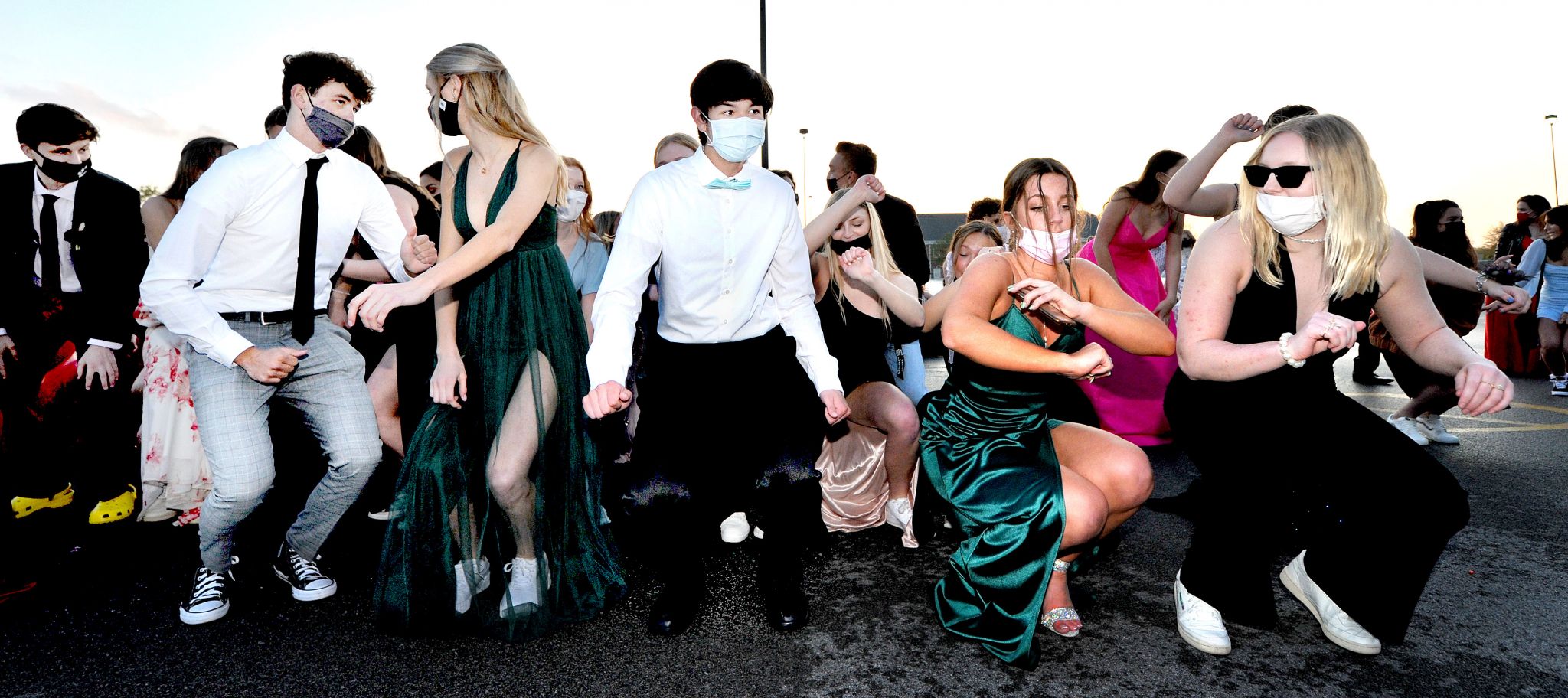 Edwardsville High School Prom returns to normal Saturday at Gateway ...