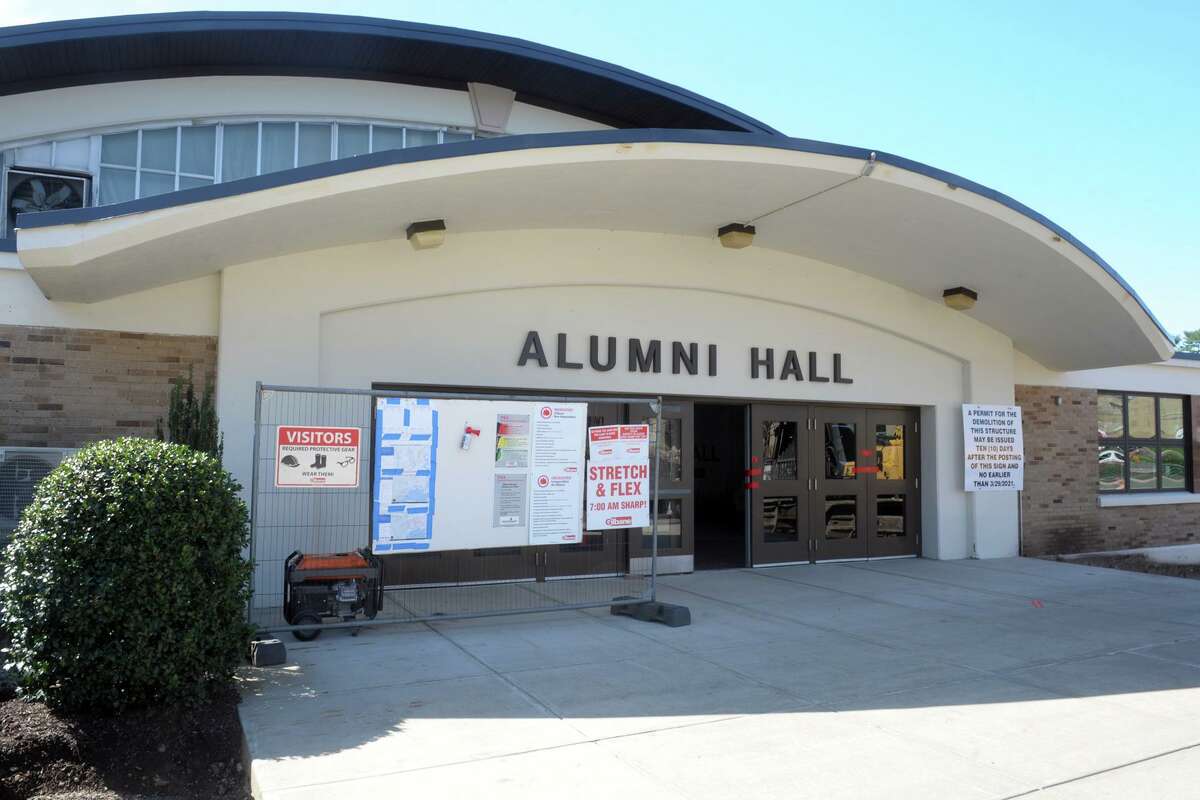 ‘A bittersweet day:’ Demolition begins on Fairfield University’s Alumni ...